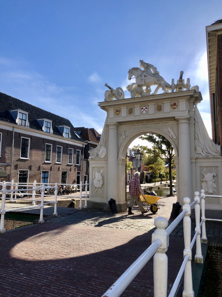leiden-doelenpoort-gate | The Postcard