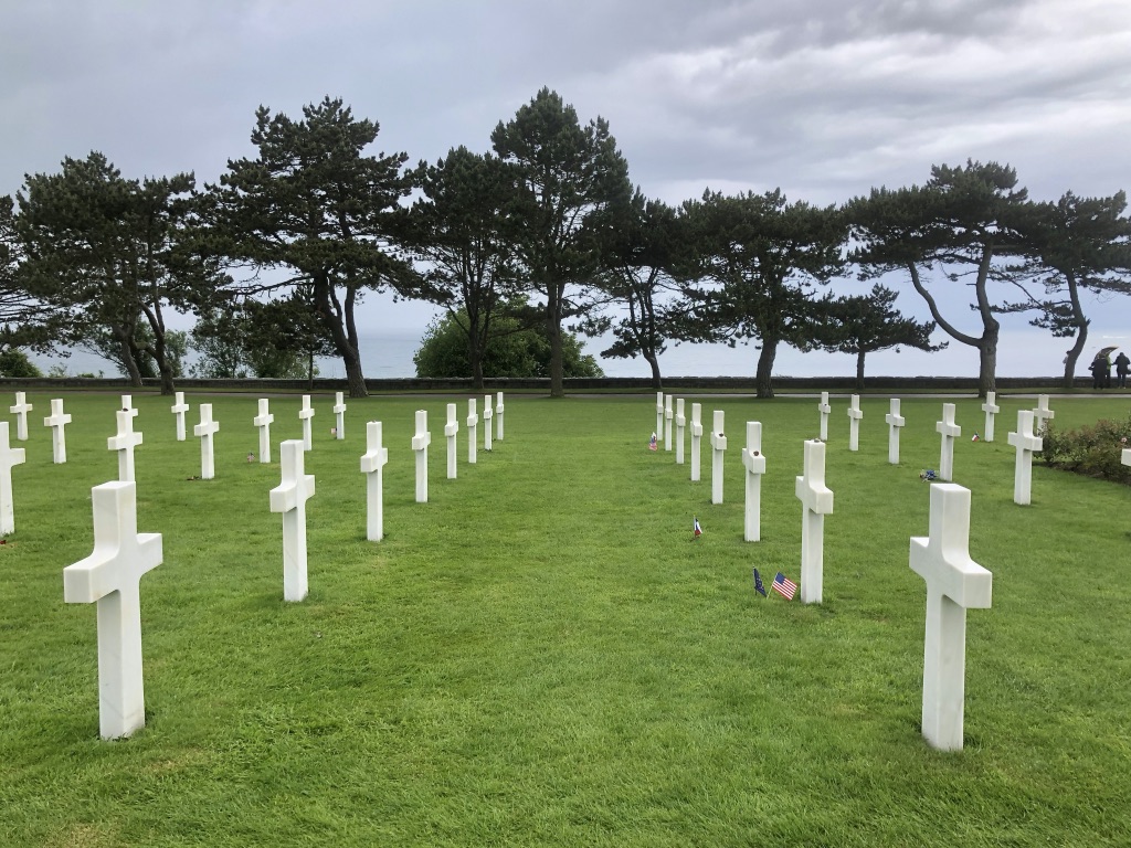 Normandy-American-Cemetery-crosses | The Postcard