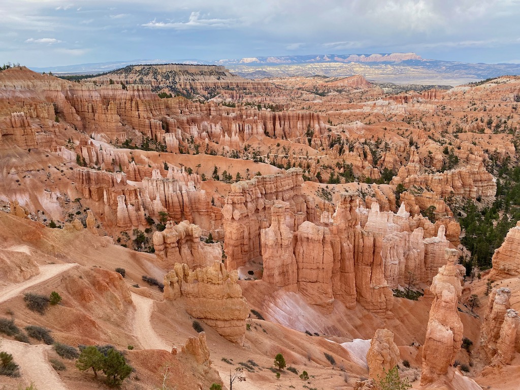 Bryce-Canyon-Amphitheater | The Postcard